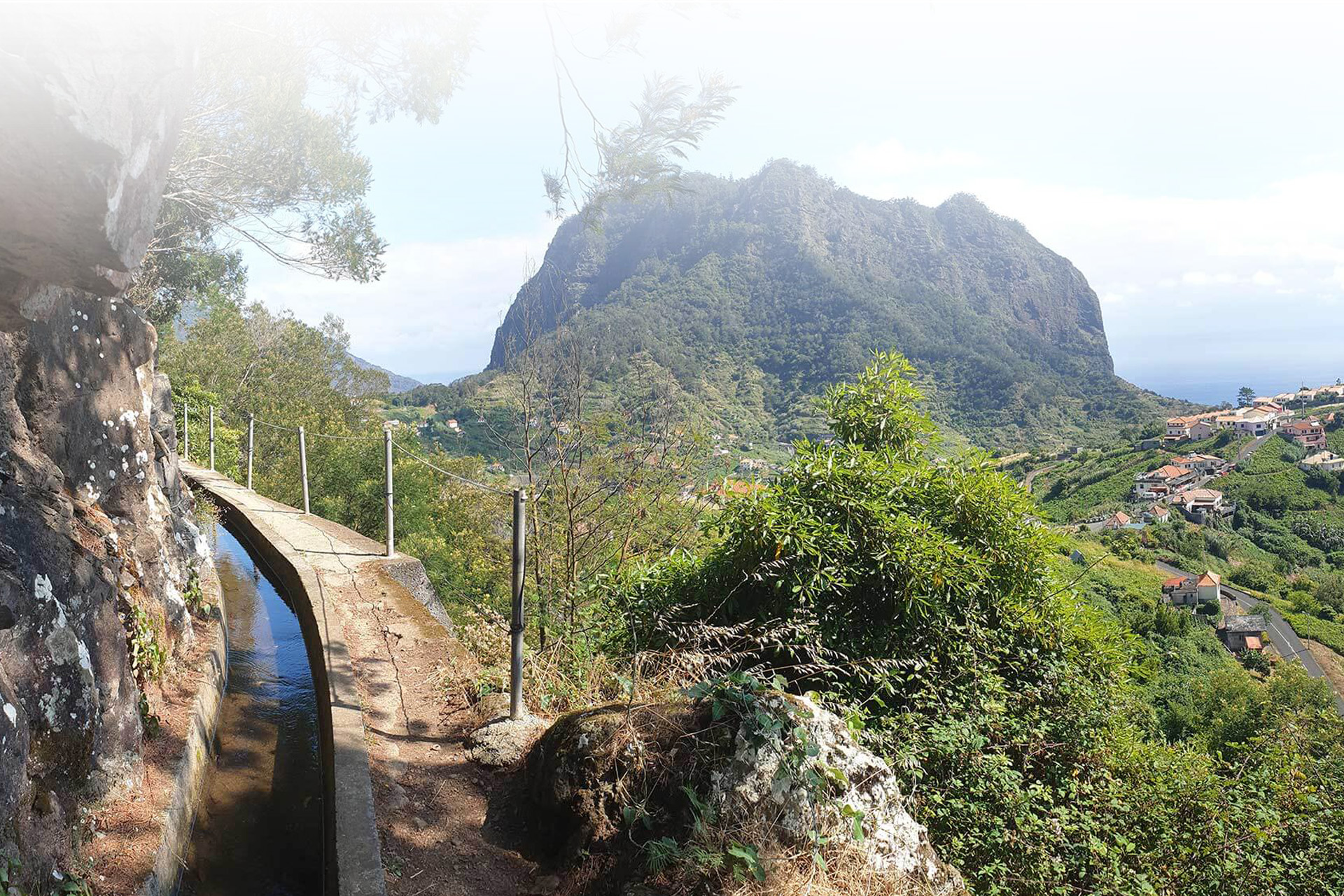 Walking in levadas Madeira Guide - Booking levadas